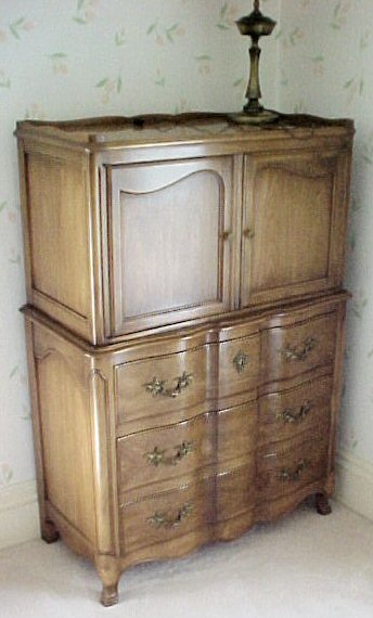 Gamage Antiques - your source for Antiques, Appraisals, Auctions and ...